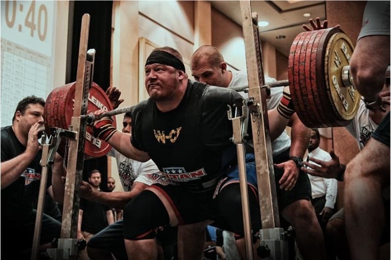 Powerlifting:【1 guía completa sobre esta disciplina】