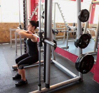 Smith Machine Squat - 5 Benefits You Should Know